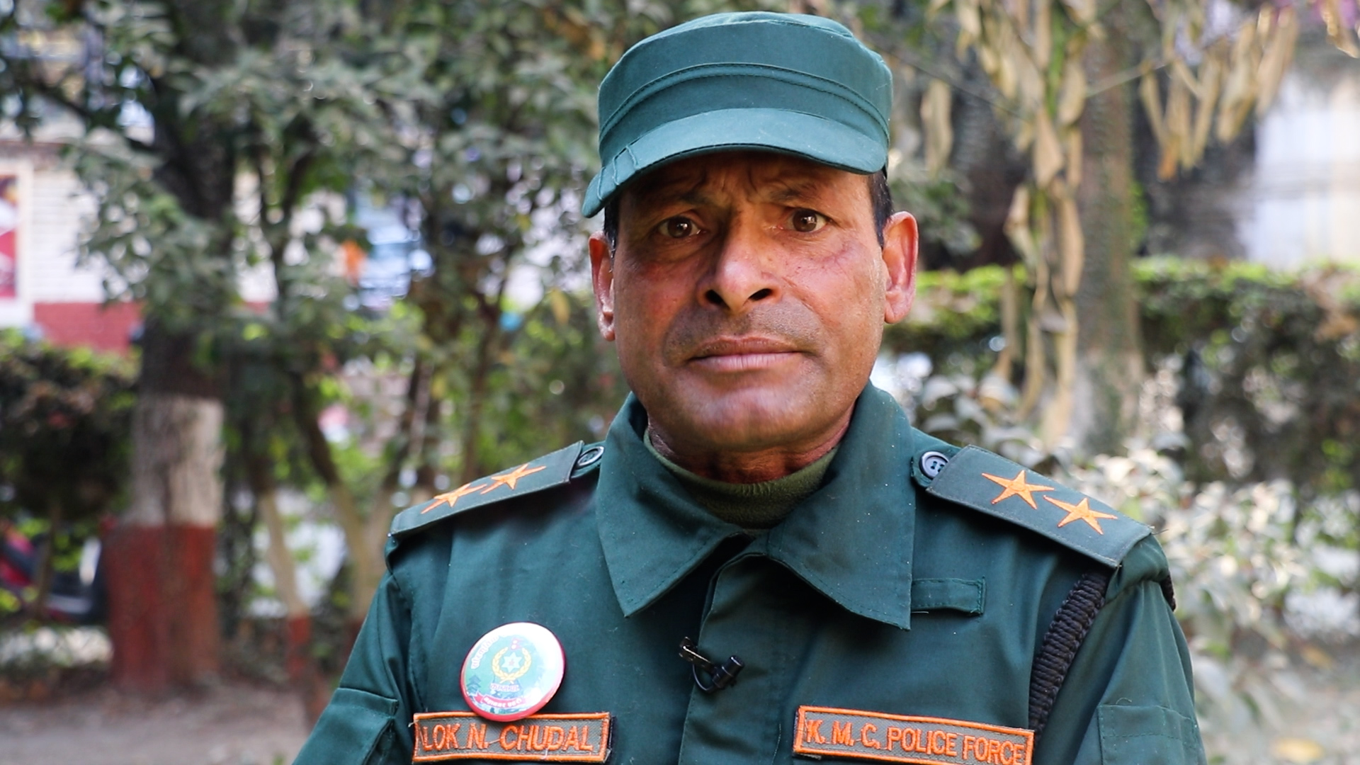 ‘एसपी सा’ब सेटमै त्यसलाई लात हान् भन्नुहुन्छ’ (भिडिओ) | Butwal Dainik